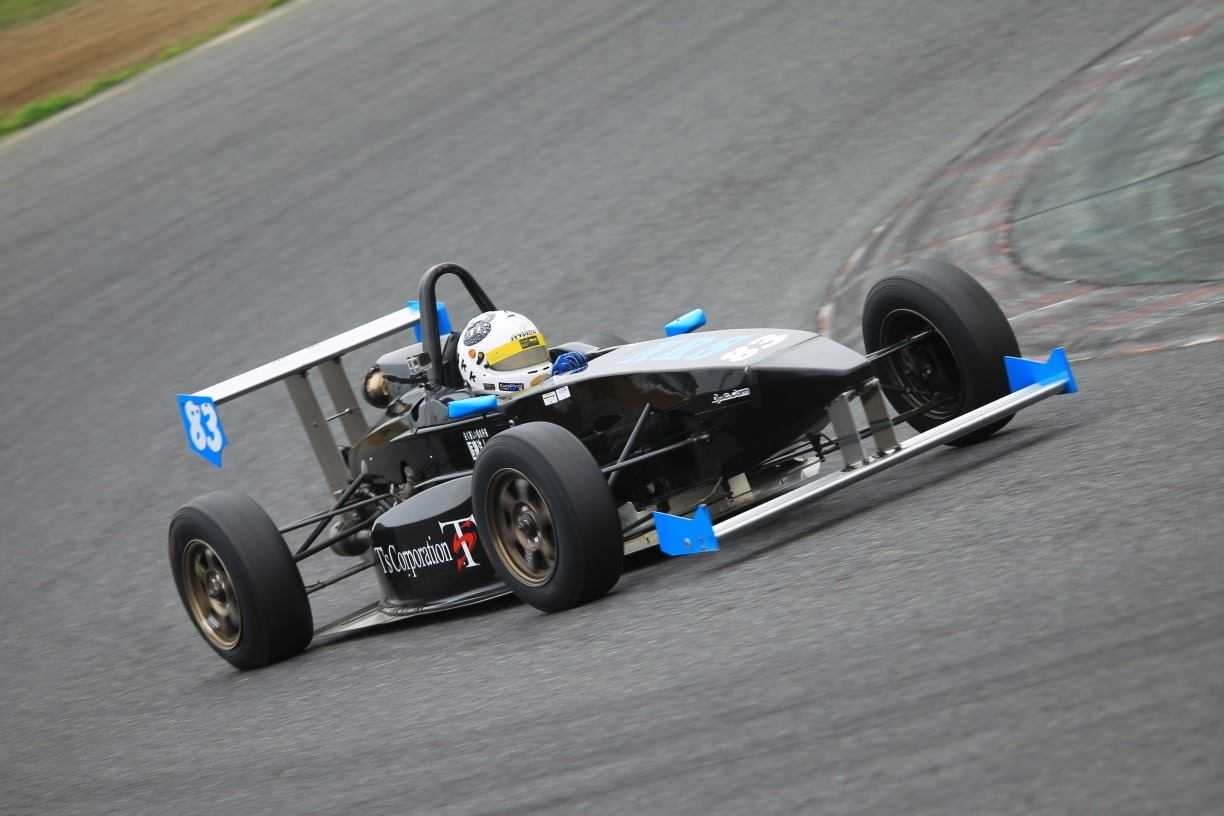 登竜門のジュニアフォーミュラSuper FJ｜走らせ方と魅力まで解説！ - &Race