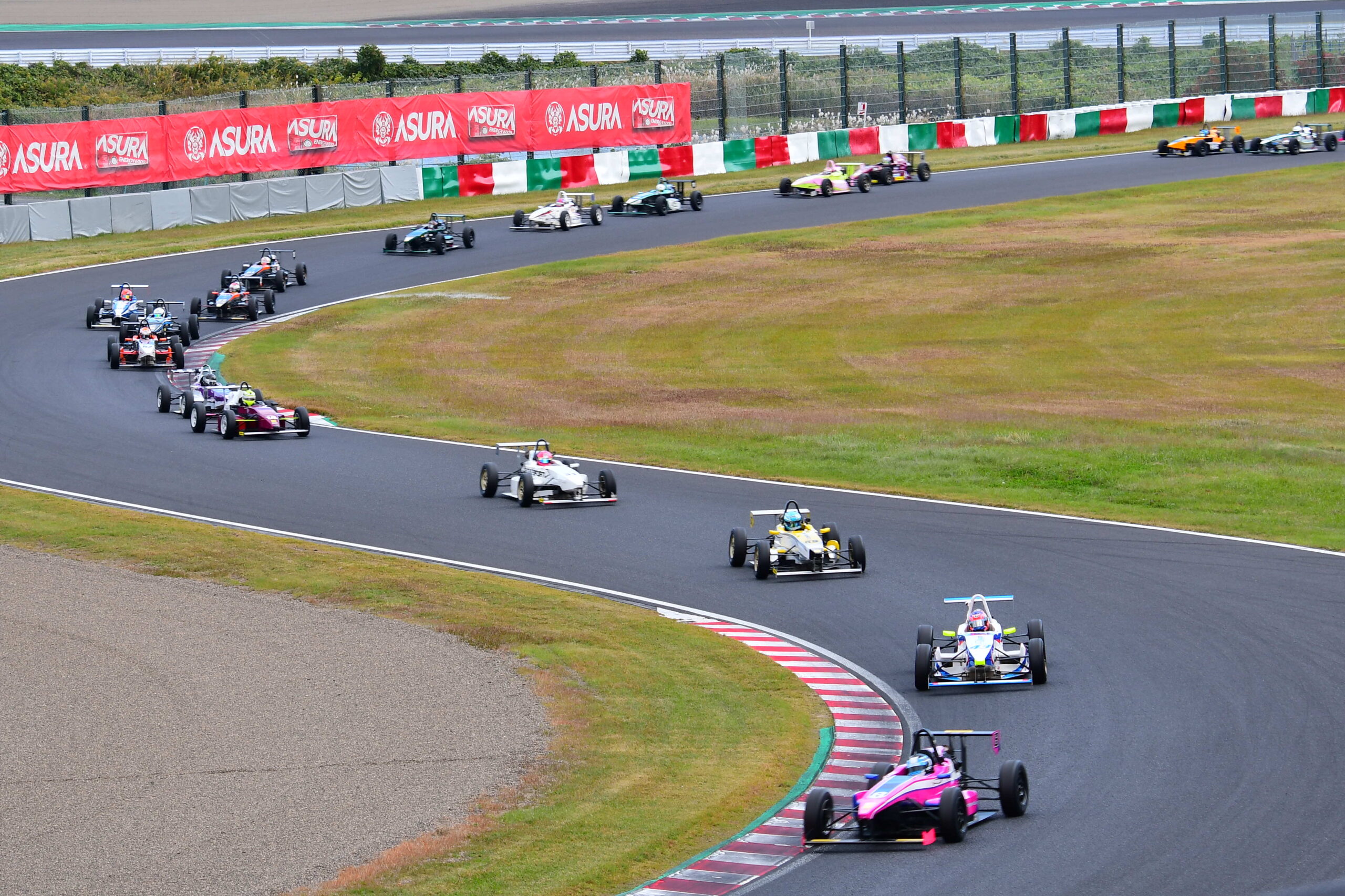 Super FJ日本一決定戦 2024 レースレポート3 決勝レース編 - &Race